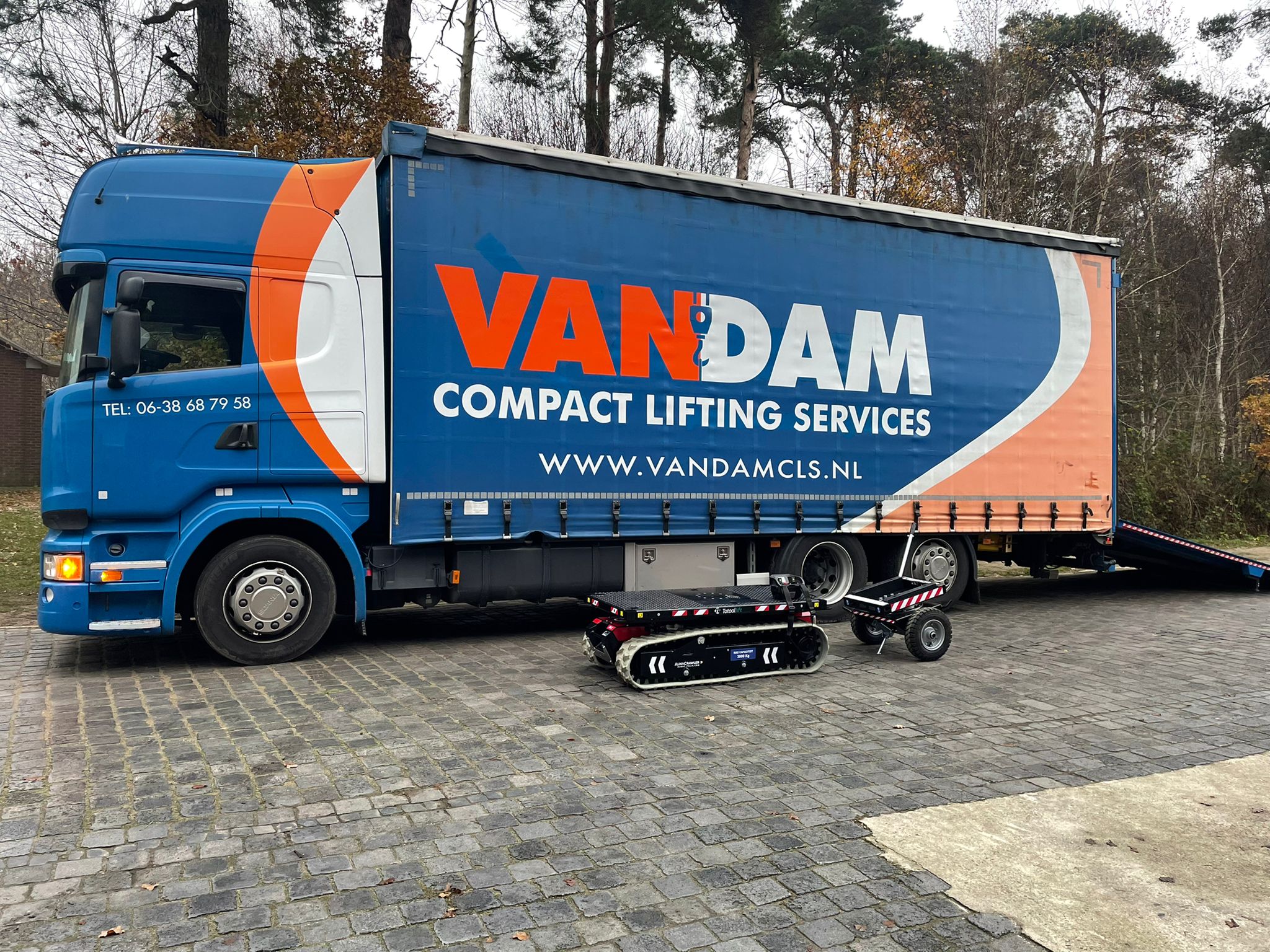 Nieuwe 3 Tons dolly als uitbreiding! - Van Dam Compact Lifting Services